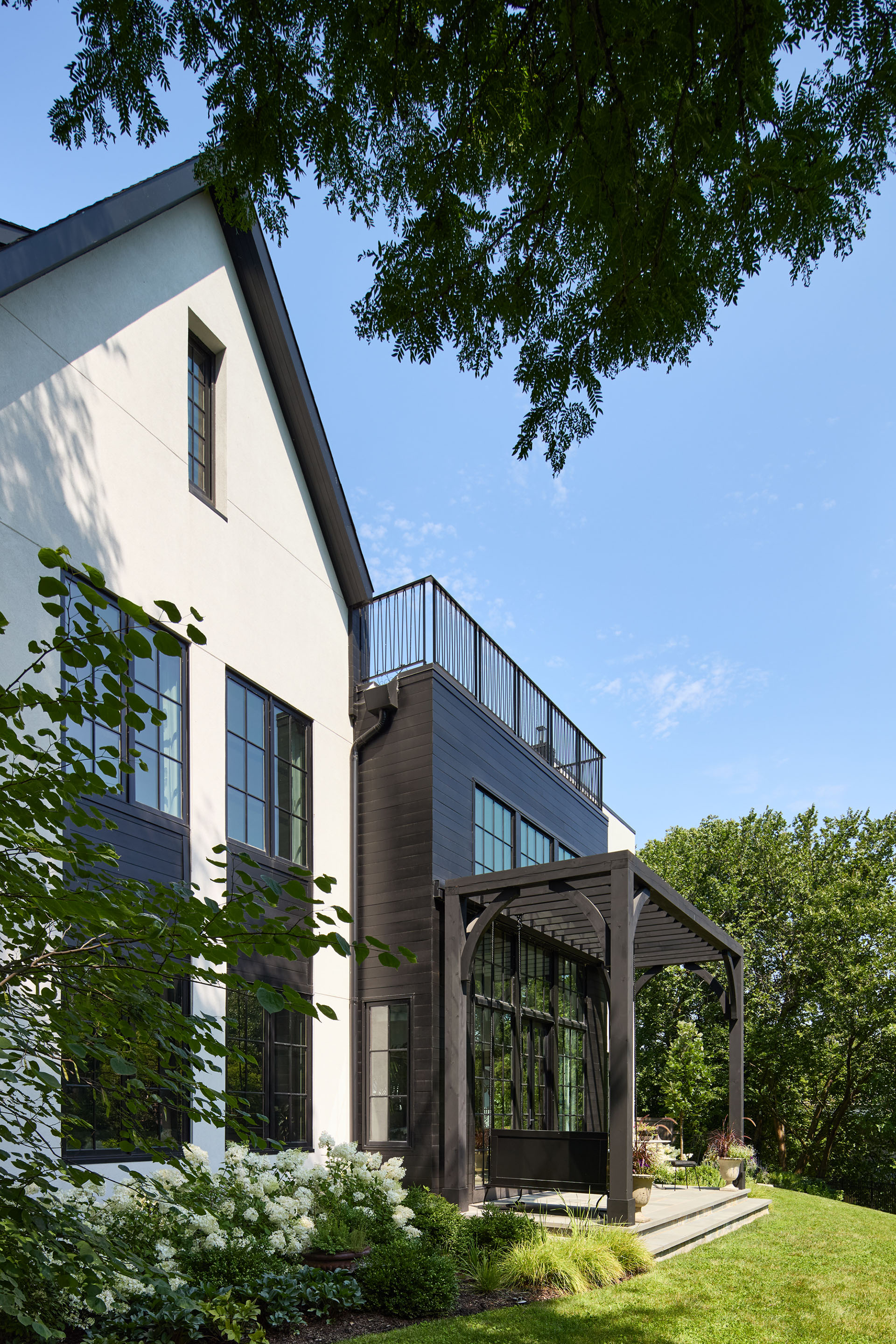 Modern River Cottage